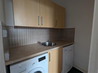 Binnie Street, Gourock Per month £850 p.c.m. To Let